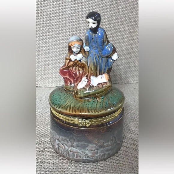 Vintage | Accents | Ceramic Nativity Trinket Box Holy Family Christmas ...